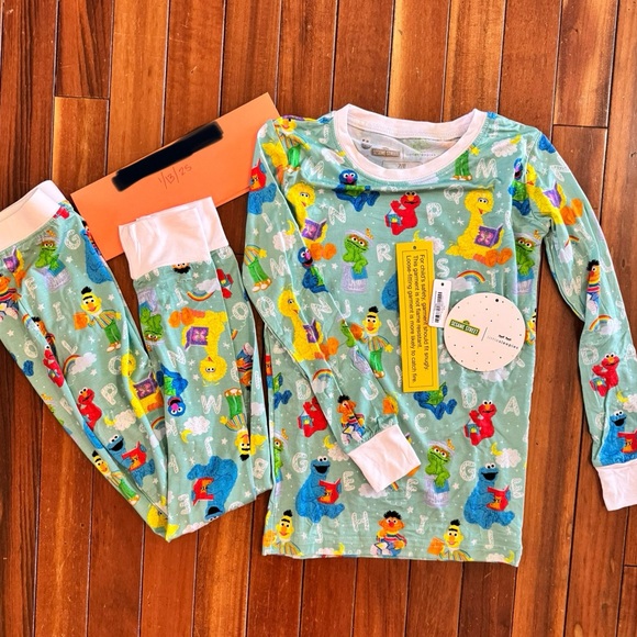 Little Sleepies | Pajamas | Little Sleepies Spelling With Sesame Street ...